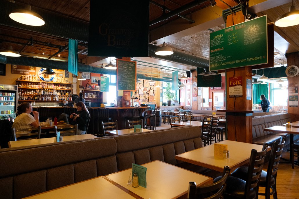 About « Bushwakker Brewpub Regina